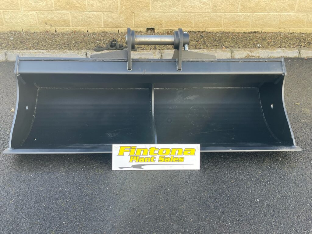 13 Ton Sheugh Buckets - Fintona Plant Sales